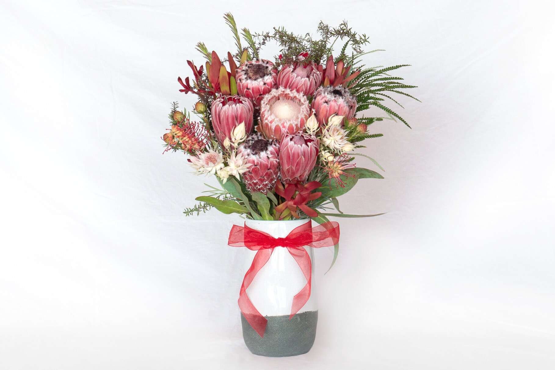 How to Find Organic Flower Delivery Near You - The Filtery