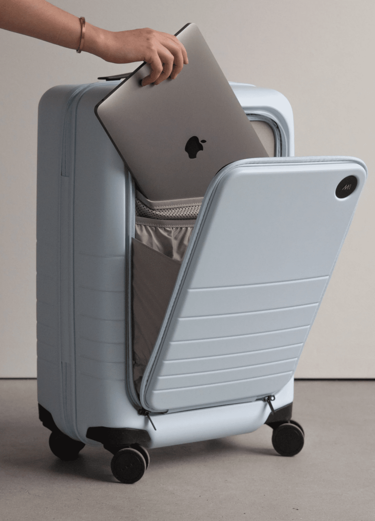 My Honest Monos Luggage Review After 3+ Years - The Filtery