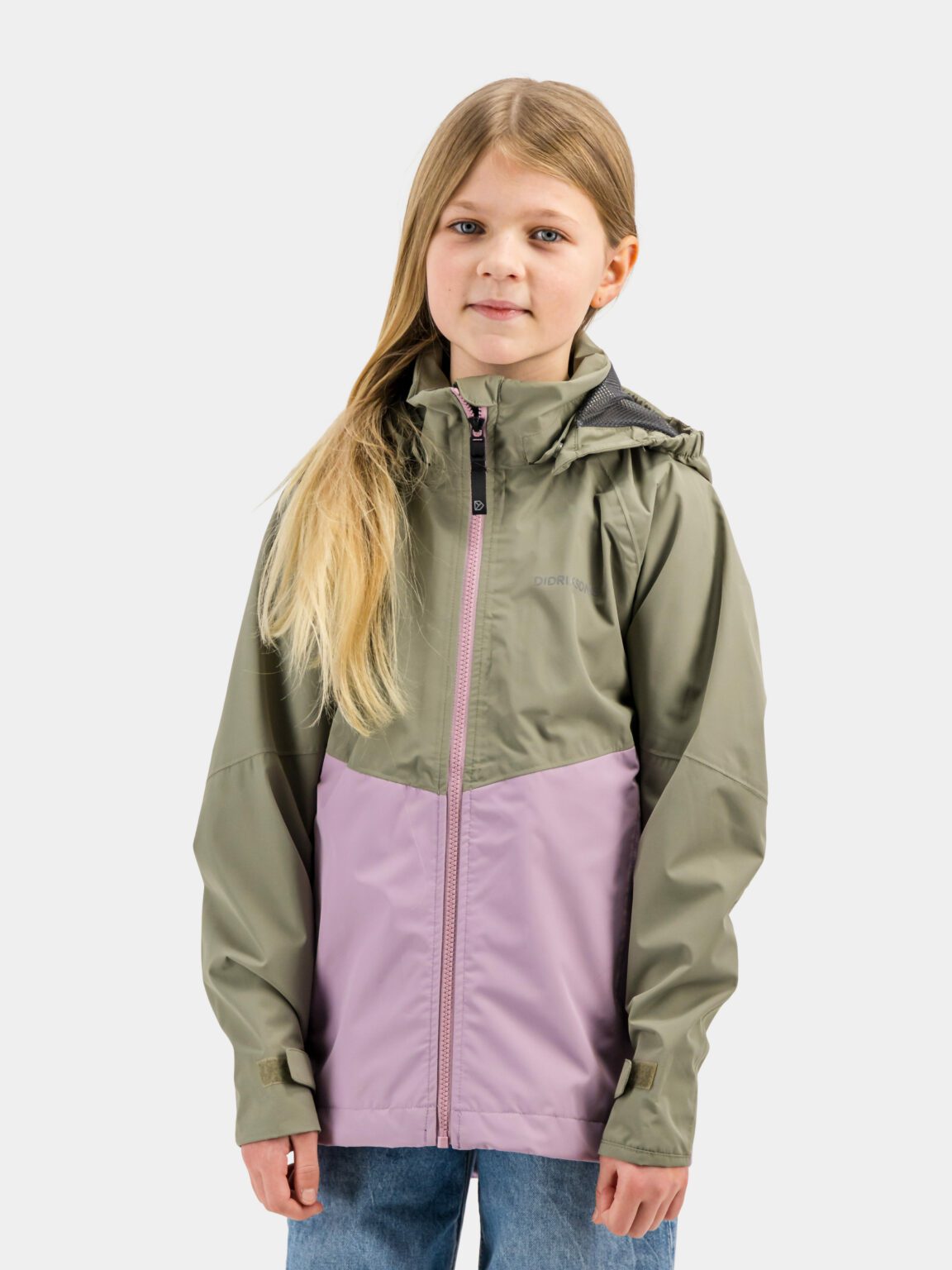 Where to Find PFAS-Free Rain Jackets for the Whole Family - The Filtery