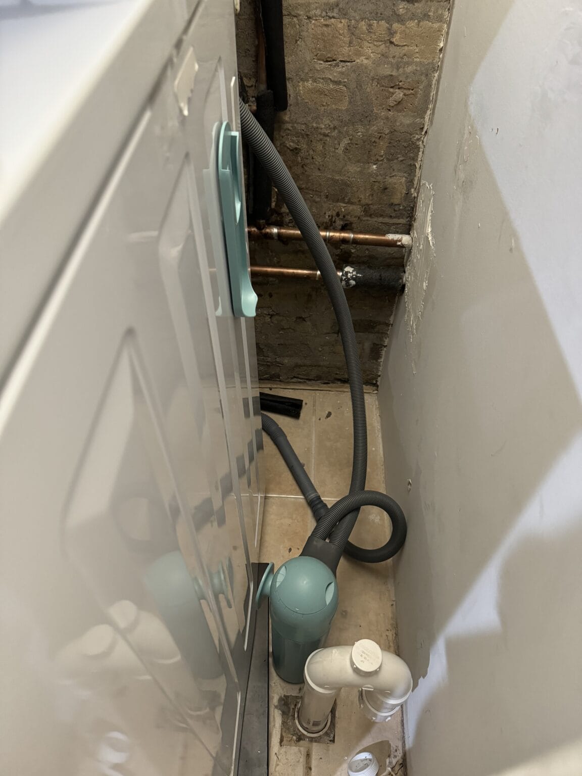 I Reviewed 3 Microplastic Filters for the Washing Machine.